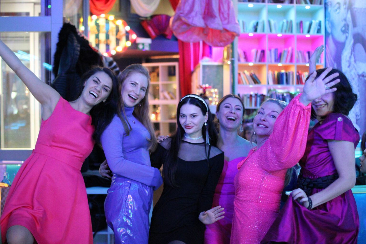 Glamorous entertainment: girls' night out at the Lieschen Mueller ...