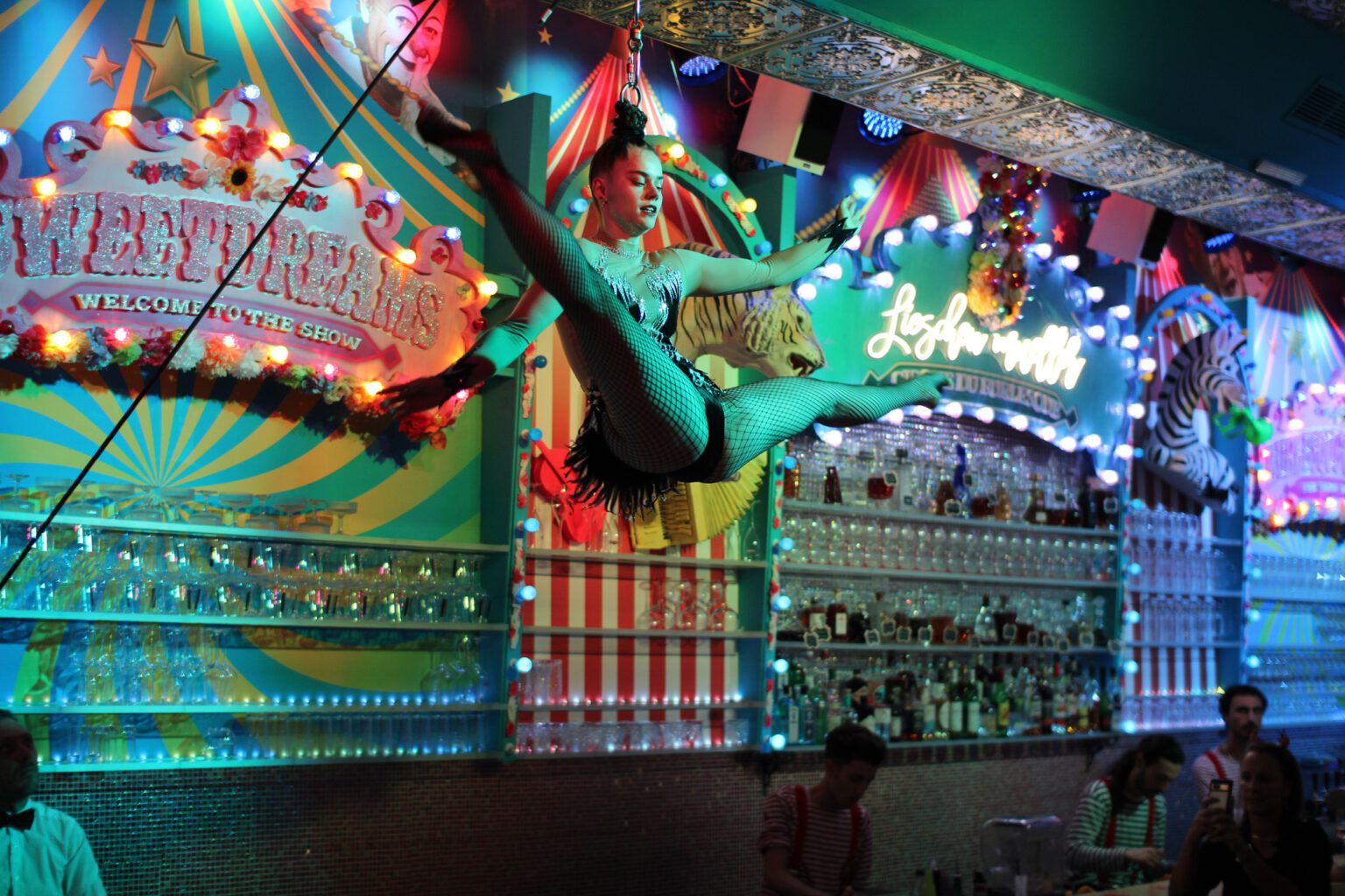 Lieschen Mueller – Die aufregendste Live-Entertainment Bar in Berlin ...
